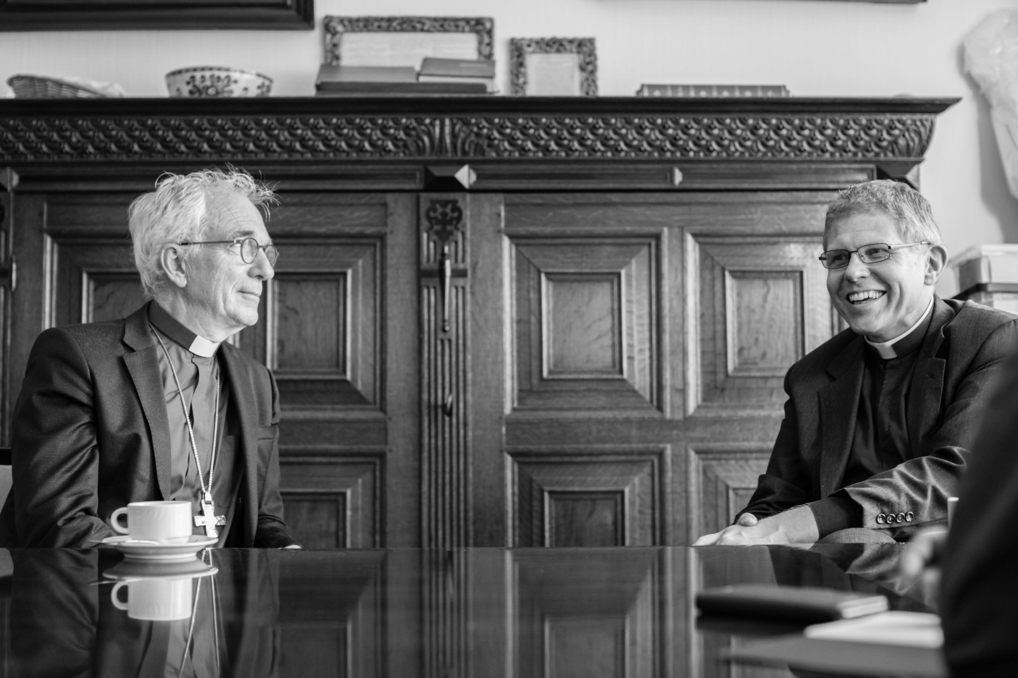 Tweegesprek met Bernd Wallet en Joris Vercammen – Oud-Katholieke Kerk ...